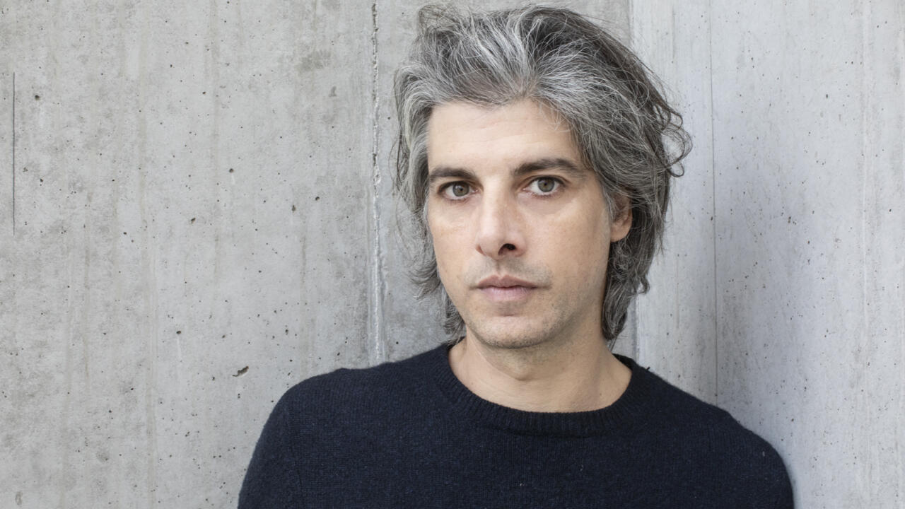 L’acteur Micha Lescot dans la peau de Richard II au Théâtre des ...