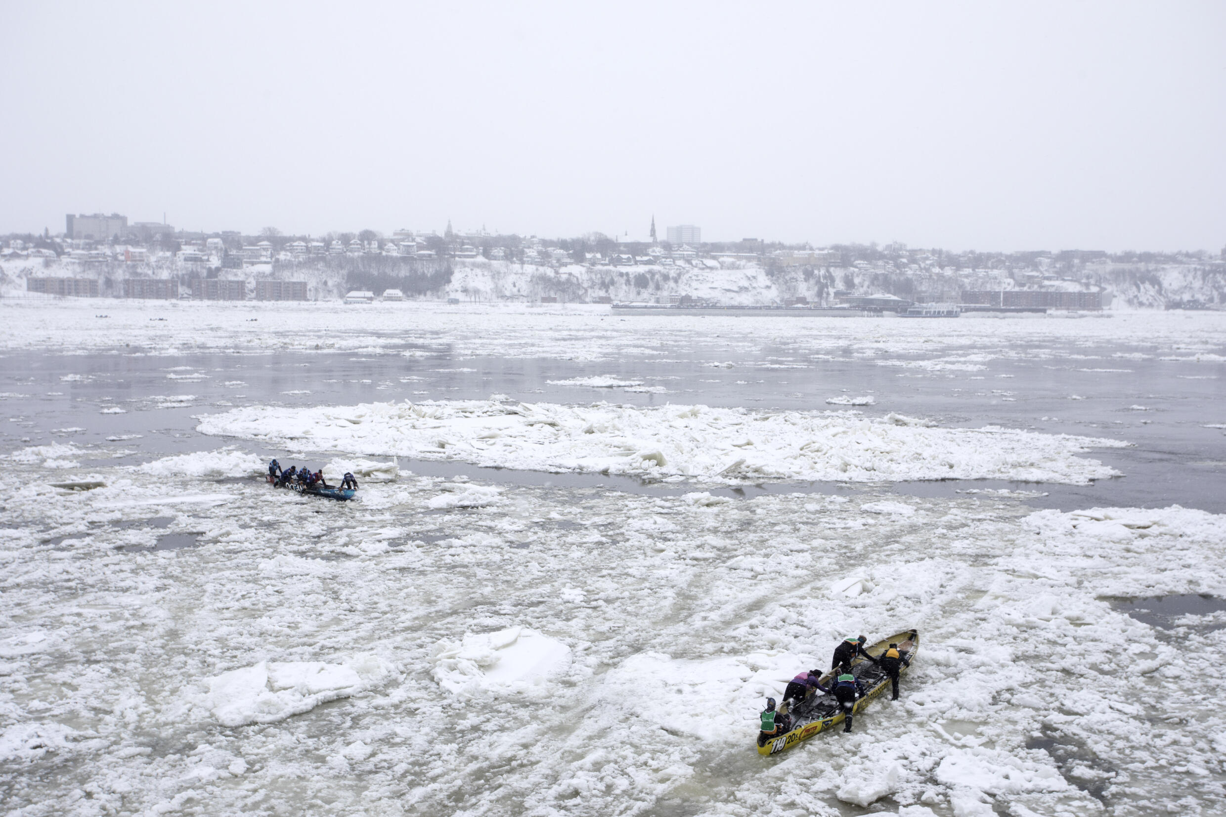 Canada canoe ice races back after pandemic hiatus
