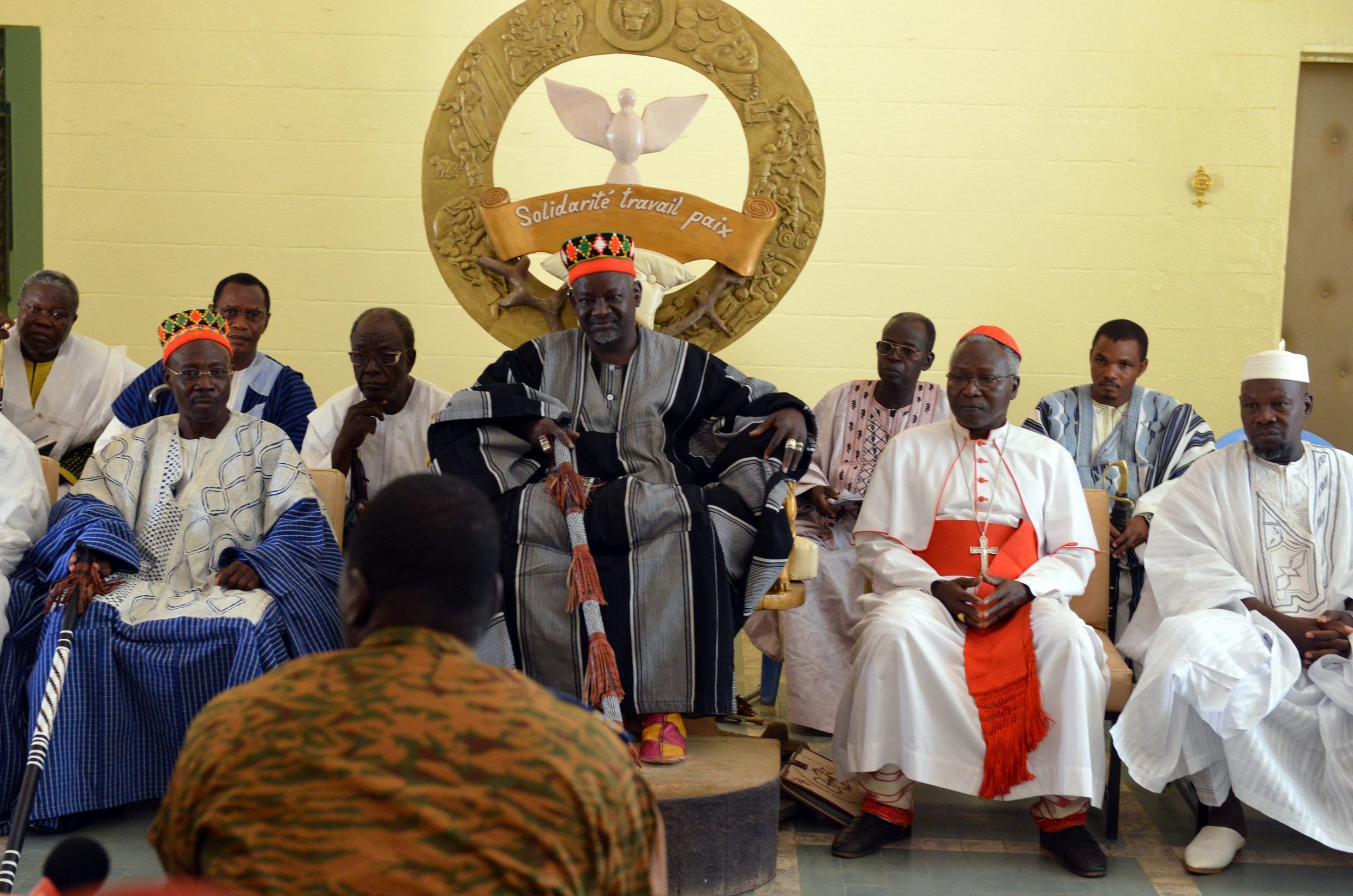 Burkina Faso: portrait du Mogho Naba, roi des Mossis - Reportage Afrique