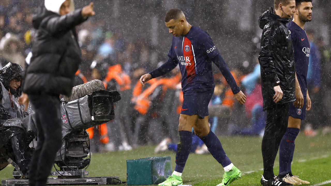 Drama around goal-shy Mbappé upstages PSG's fight for unprecedented ...