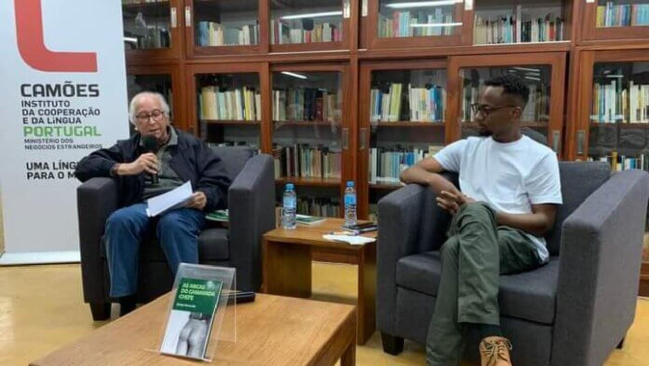 Sérgio Simão Raimundo apresenta livro mesmo ameaçado de morte