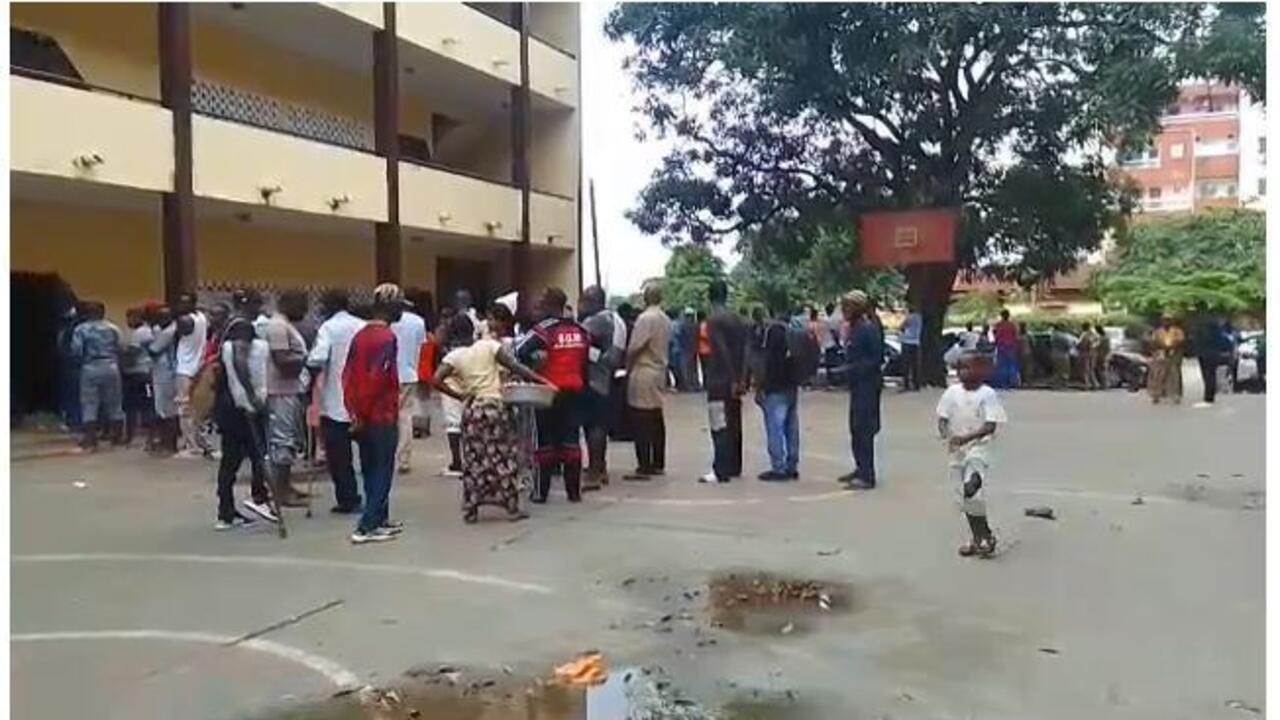 Guinée hakilinayirakalata : kalatasow dayɛlɛla a waati la, nɛkɛkanɲɛ seegin, Conakry fan caman fɛ