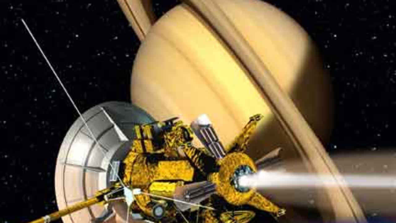Orbitée sur Saturne, la sonde américaine Cassini se prépare au baroud d'honneur