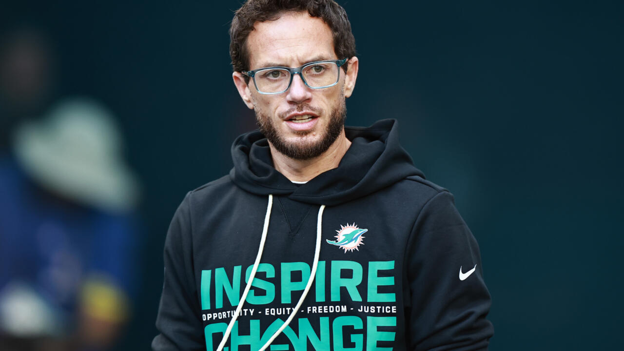 Dolphins fire head coach McDaniel after four seasons