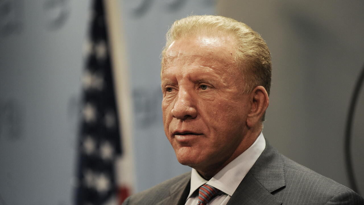 A la Une: Kosovo, Behgjet Pacolli porte la coalition des commandants au ...