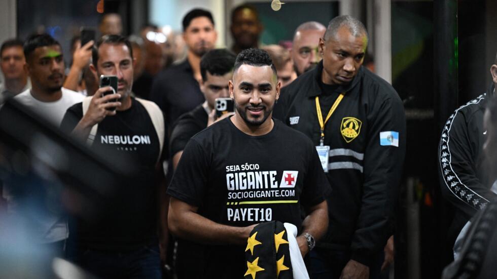 Dimitri Payet prolonge sa carrière au Brésil - Radio Foot Internationale