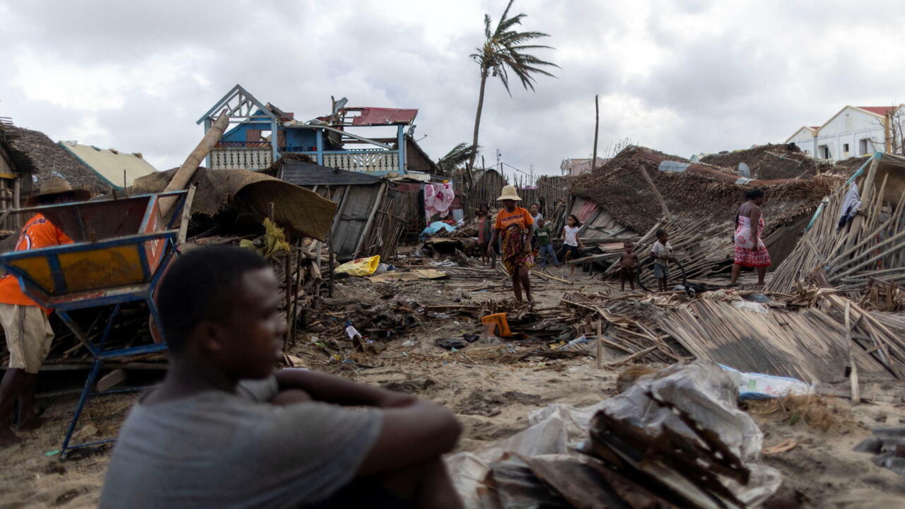 Madagascar: des milliers de sinistrés et de déplacés après le passage ...