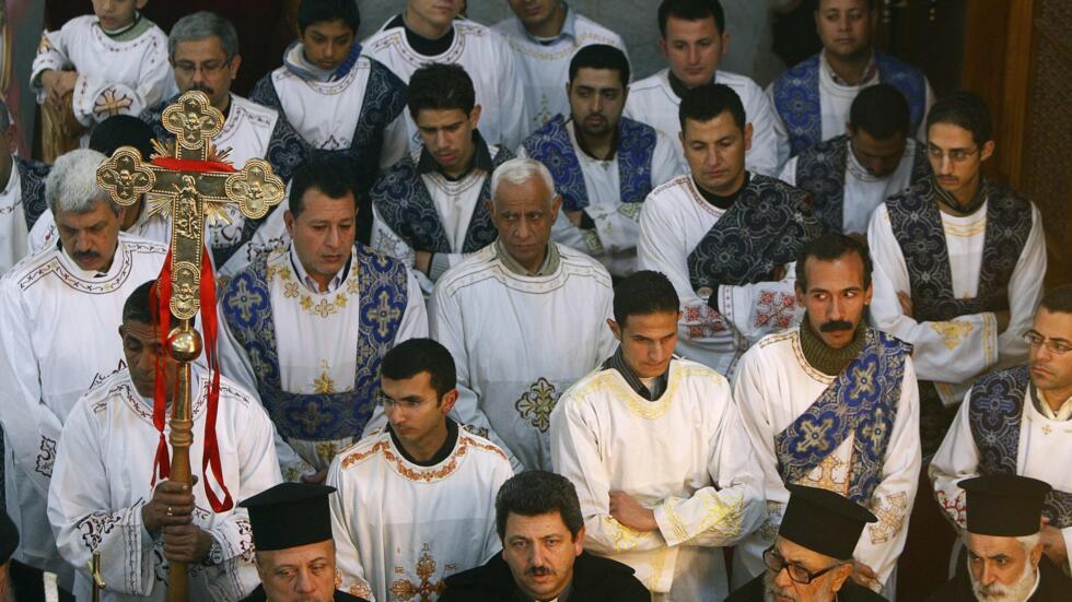 Cristãos coptas celebram natal em clima de tensão