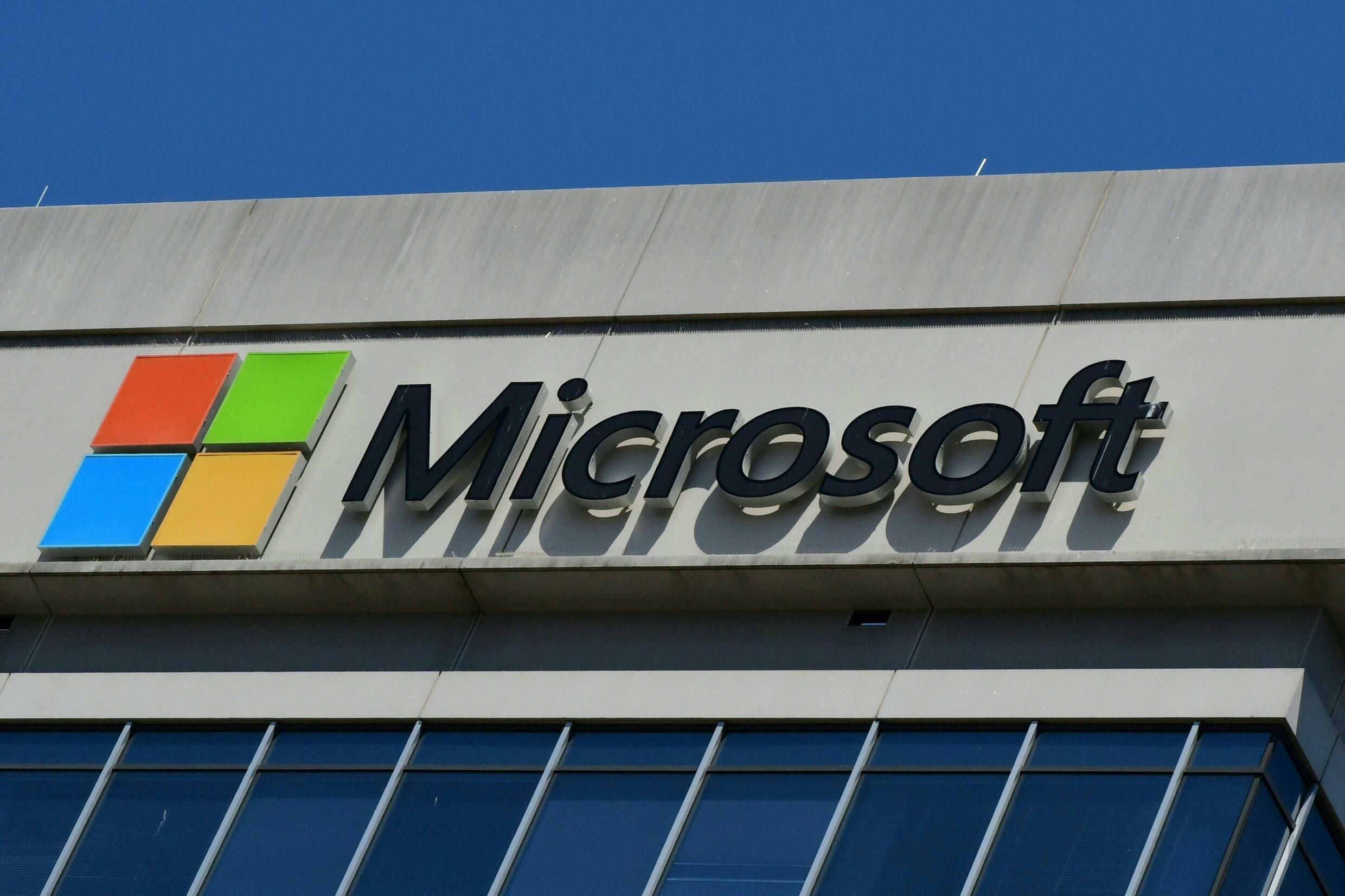 La nube y los servicios comerciales levantan las ganancias de Microsoft ...
