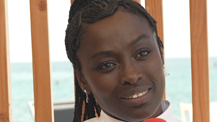 Festival de Cannes: Aïssa Maïga, en pasteure auprès des migrants ...