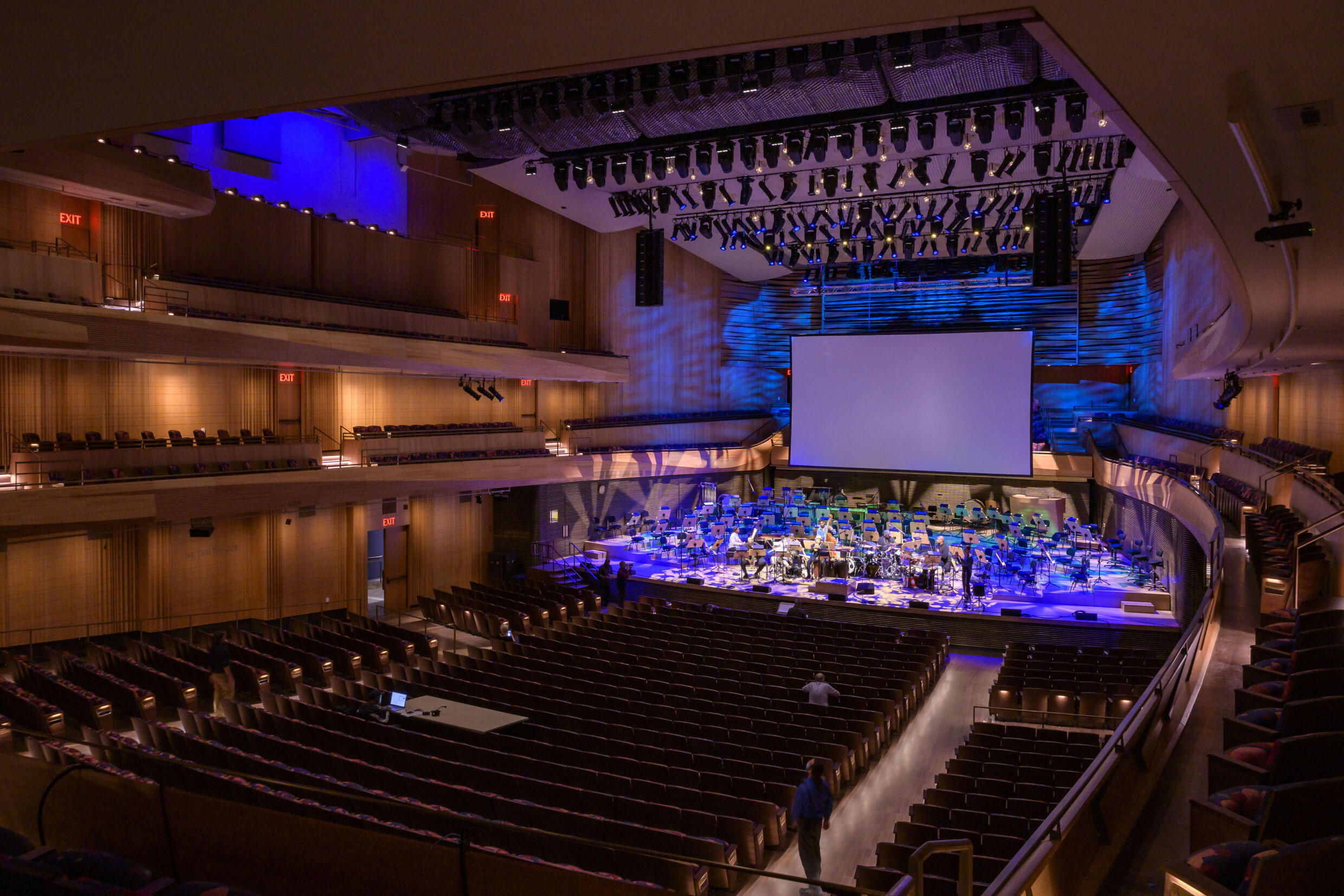 Manhattan arts complex opens new hall by exploring district it once ...