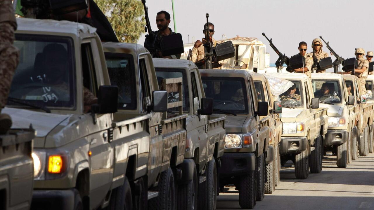 France offers help to secure Libya's border